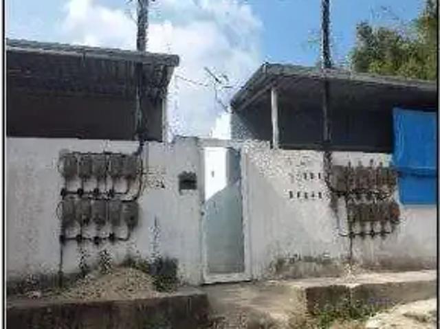 Casa / Sobrado para Venda em São Gonçalo/RJ Monjolos 1 Quartos