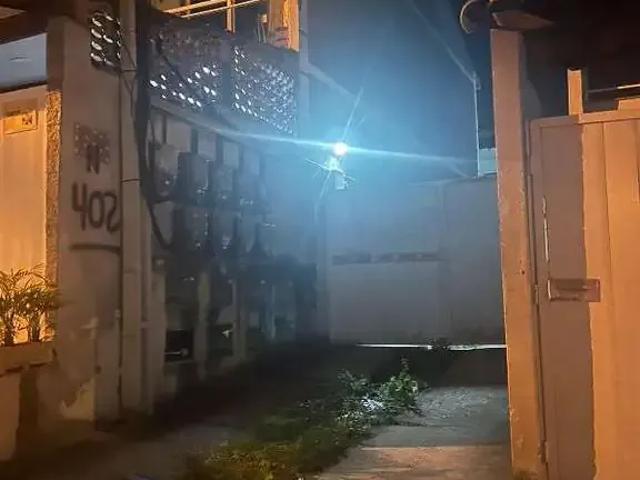 Casa / Sobrado para Venda em São Gonçalo/RJ Monjolos 2 Quartos
