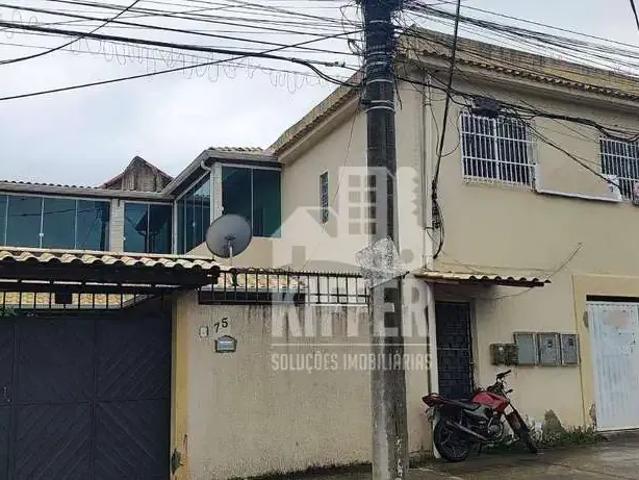 Casa / Sobrado para Venda em São Gonçalo/RJ Alcântara 4 Quartos