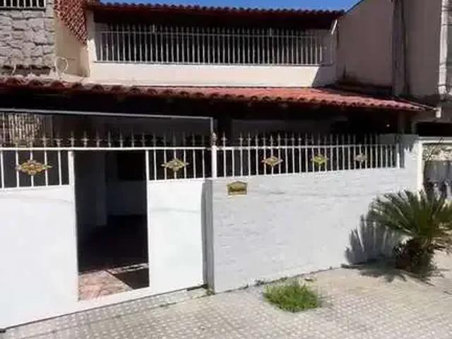 Casa / Sobrado para Venda em São Gonçalo/RJ Alcântara 2 Quartos