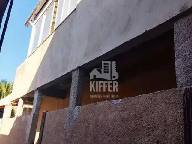 Casa / Sobrado para Venda em São Gonçalo/RJ Alcântara 3 Quartos