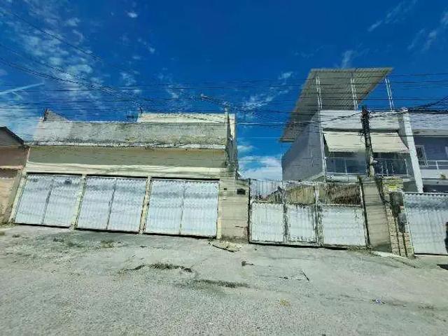 Casa / Sobrado para Venda em São Gonçalo/RJ Amendoeira 2 Quartos