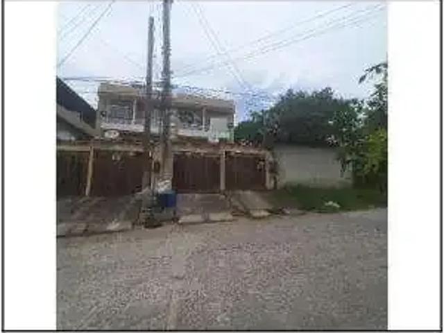 Casa / Sobrado para Venda em São Gonçalo/RJ Amendoeira 2 Quartos