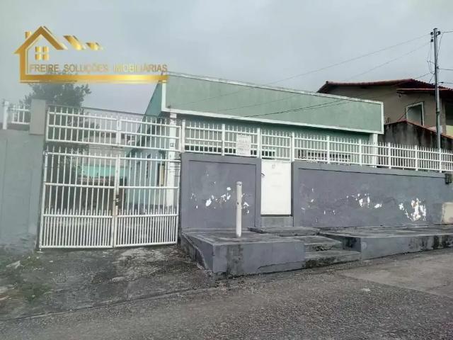 Casa / Sobrado para Venda em São Gonçalo/RJ Antonina 3 Quartos