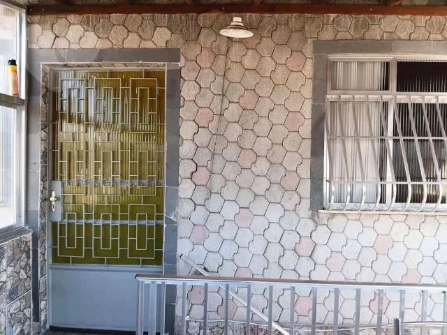 Casa / Sobrado para Venda em São Gonçalo/RJ Antonina 4 Quartos