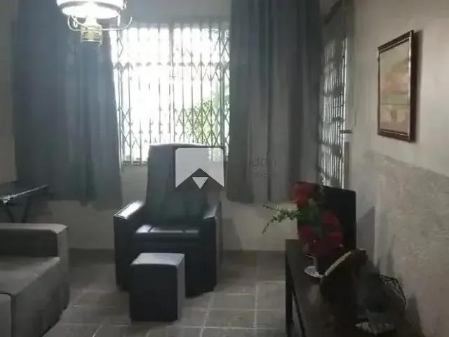 Casa / Sobrado para Venda em São Gonçalo/RJ Barreto 3 Quartos