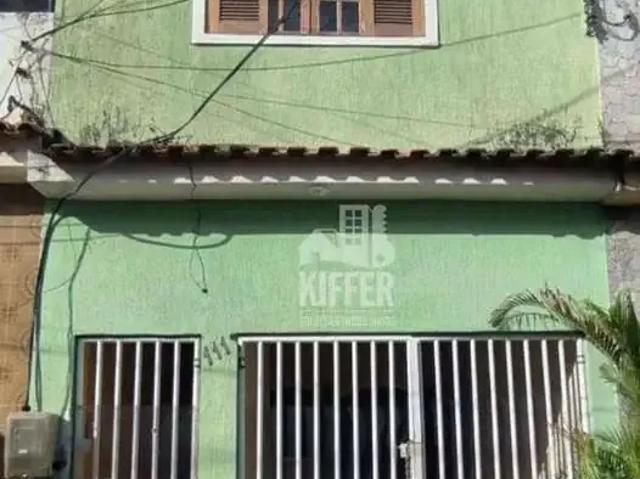 Casa / Sobrado para Venda em São Gonçalo/RJ Barro Vermelho 3 Quartos