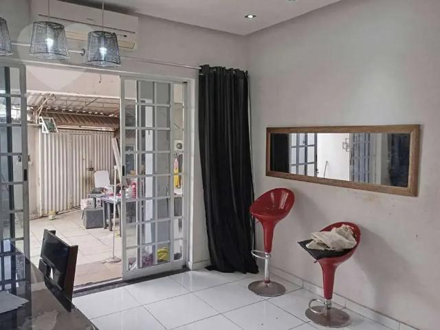 Casa / Sobrado para Venda em São Gonçalo/RJ Boaçu 4 Quartos