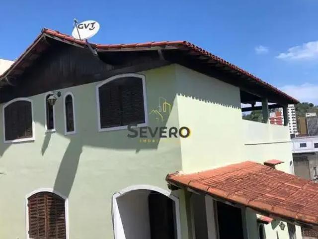 Casa / Sobrado para Venda em São Gonçalo/RJ Centro 4 Quartos