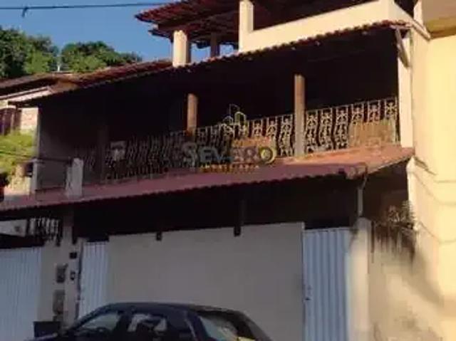 Casa / Sobrado para Venda em São Gonçalo/RJ Centro 5 Quartos