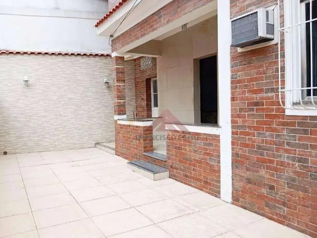 Casa / Sobrado para Venda em São Gonçalo/RJ Centro 2 Quartos