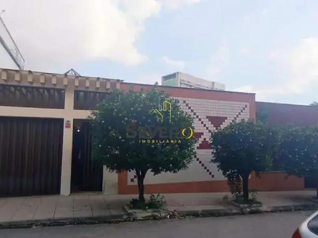 Casa / Sobrado para Venda em São Gonçalo/RJ Centro 3 Quartos