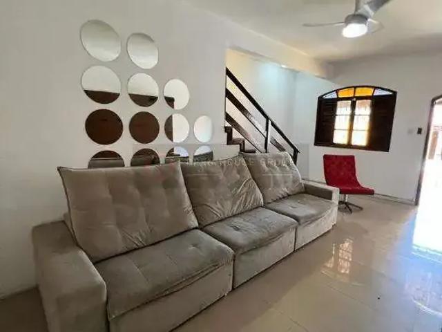 Casa / Sobrado para Venda em São Gonçalo/RJ Centro 3 Quartos