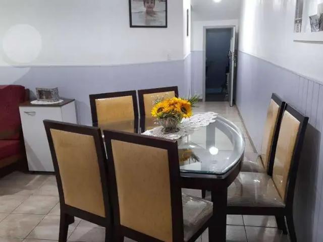 Casa / Sobrado para Venda em São Gonçalo/RJ Centro 3 Quartos