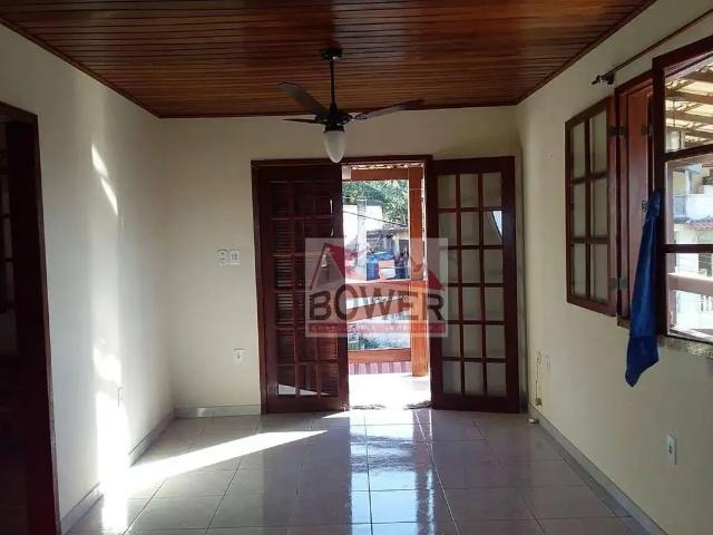 Casa / Sobrado para Venda em São Gonçalo/RJ Colubande 4 Quartos