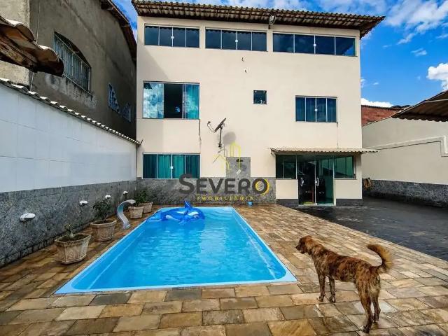Casa / Sobrado para Venda em São Gonçalo/RJ Colubande 5 Quartos