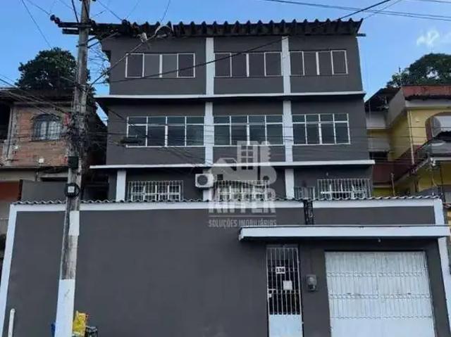 Casa / Sobrado para Venda em São Gonçalo/RJ Colubande 6 Quartos
