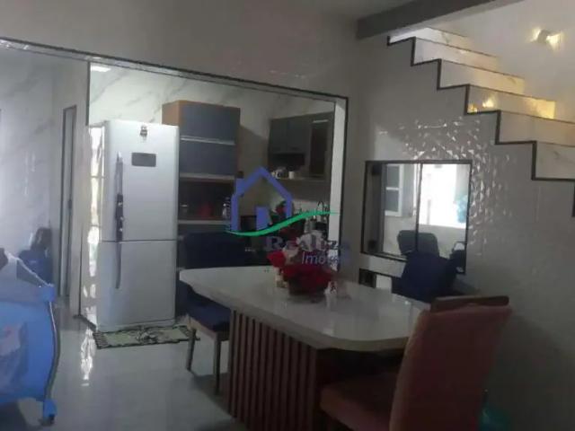 Casa / Sobrado para Venda em São Gonçalo/RJ Colubande 3 Quartos