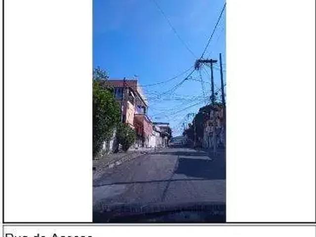 Casa / Sobrado para Venda em São Gonçalo/RJ Colubande 3 Quartos