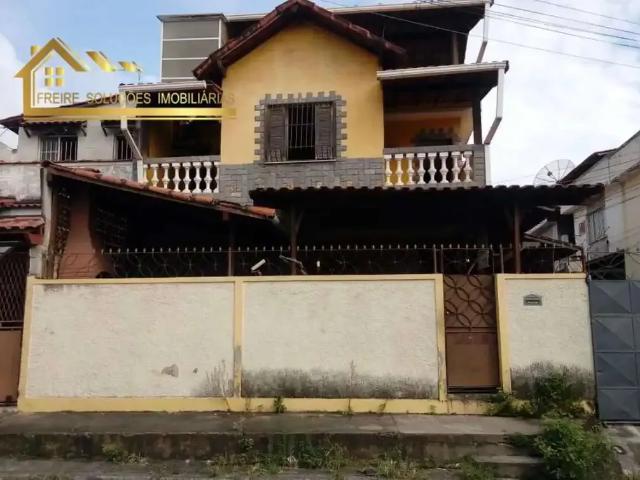Casa / Sobrado para Venda em São Gonçalo/RJ Colubande 3 Quartos