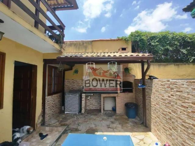 Casa / Sobrado para Venda em São Gonçalo/RJ Colubande 3 Quartos