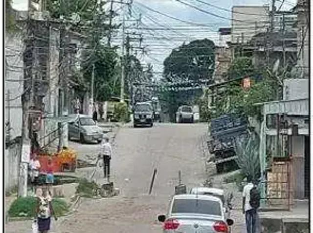 Casa / Sobrado para Venda em São Gonçalo/RJ Guaxindiba 2 Quartos
