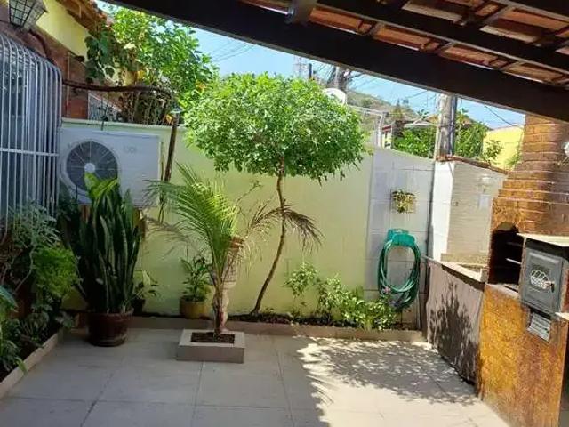 Casa / Sobrado para Venda em São Gonçalo/RJ Galo Branco 3 Quartos