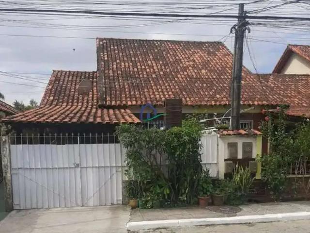 Casa / Sobrado para Venda em São Gonçalo/RJ Galo Branco 3 Quartos