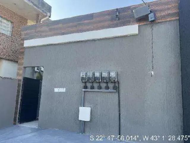 Casa / Sobrado para Venda em São Gonçalo/RJ Itaúna 1 Quartos