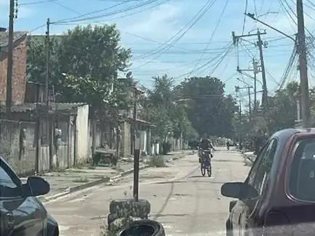 Casa / Sobrado para Venda em São Gonçalo/RJ Jardim Catarina