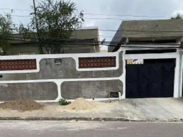 Casa / Sobrado para Venda em São Gonçalo/RJ Jardim Catarina 2 Quartos