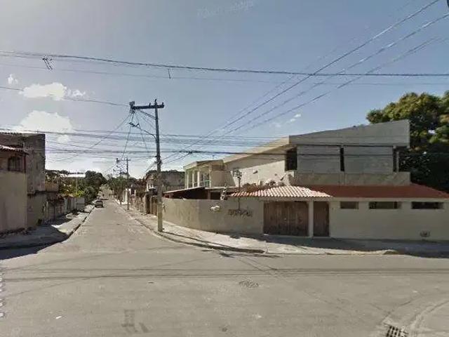 Casa / Sobrado para Venda em São Gonçalo/RJ Jardim Catarina 2 Quartos