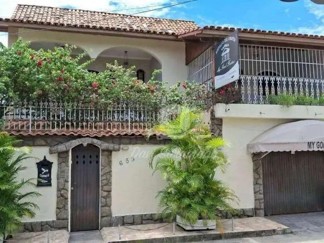 Casa / Sobrado para Venda em São Gonçalo/RJ Jardim Catarina 3 Quartos