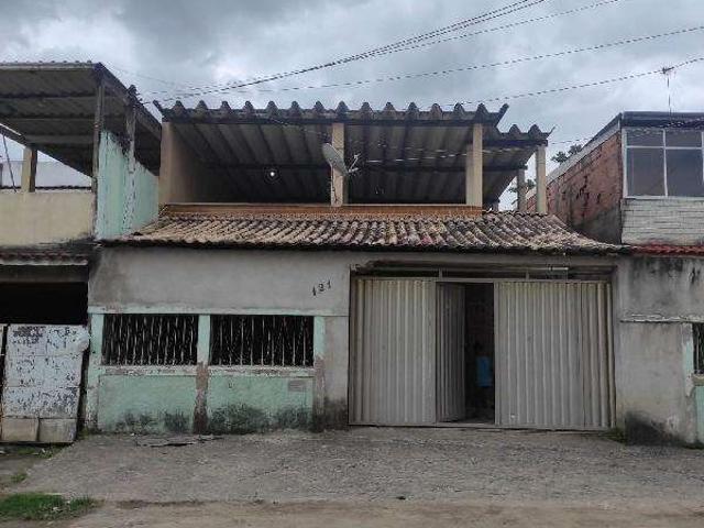 Casa / Sobrado para Venda em São Gonçalo/RJ Luiz Caçador 2 Quartos