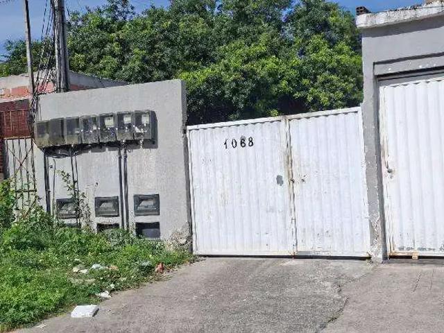 Casa / Sobrado para Venda em São Gonçalo/RJ Lagoinha 2 Quartos