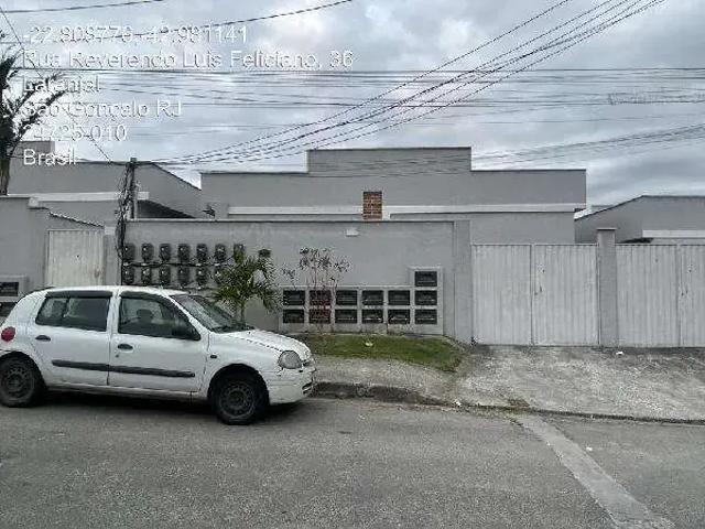Casa / Sobrado para Venda em São Gonçalo/RJ Laranjal 1 Quartos