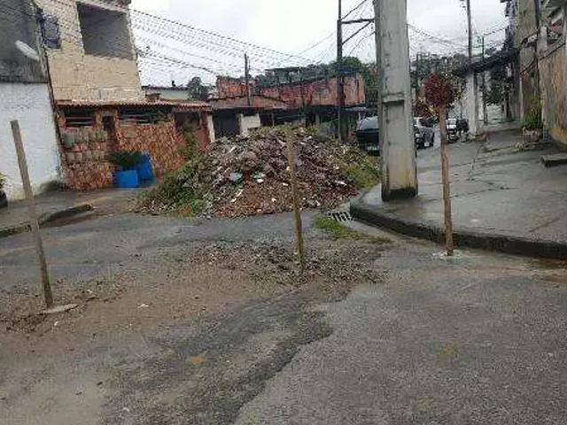 Casa / Sobrado para Venda em São Gonçalo/RJ Laranjal 1 Quartos