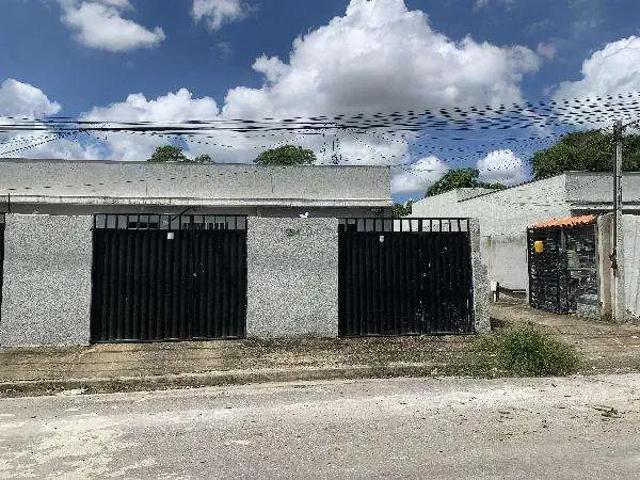 Casa / Sobrado para Venda em São Gonçalo/RJ Laranjal 2 Quartos