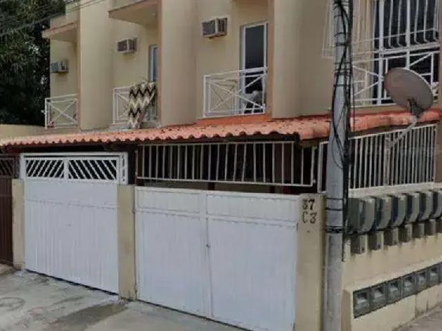 Casa / Sobrado para Venda em São Gonçalo/RJ Laranjal 2 Quartos