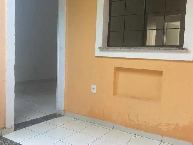 Casa / Sobrado para Venda em São Gonçalo/RJ Pacheco 2 Quartos