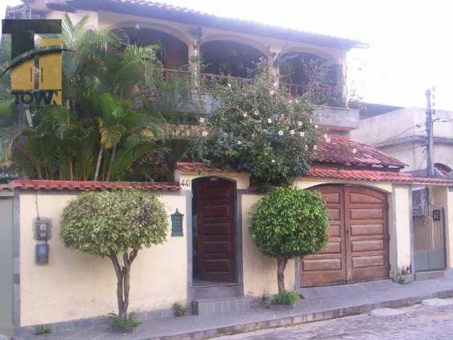 Casa / Sobrado para Venda em São Gonçalo/RJ Parada 40 4 Quartos