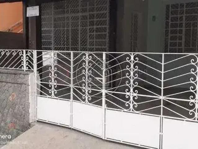 Casa / Sobrado para Venda em São Gonçalo/RJ Parada 40 3 Quartos