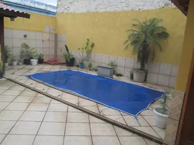 Casa / Sobrado para Venda em São Gonçalo/RJ Patronato 4 Quartos