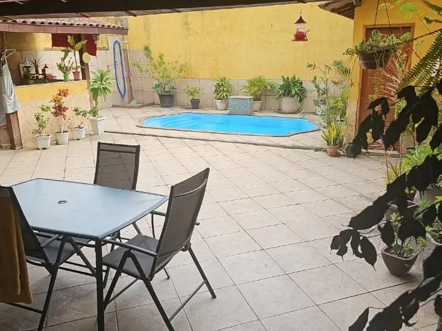 Casa / Sobrado para Venda em São Gonçalo/RJ Patronato 3 Quartos