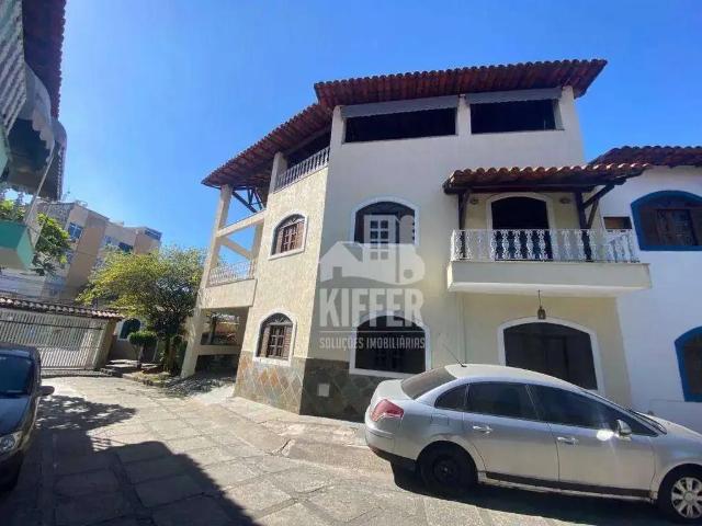 Casa / Sobrado para Venda em São Gonçalo/RJ Rocha 4 Quartos
