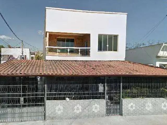 Casa / Sobrado para Venda em São Gonçalo/RJ Santa Catarina 2 Quartos