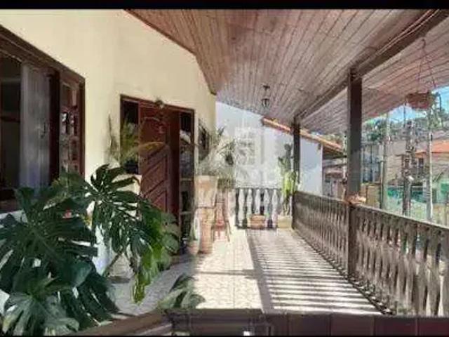 Casa / Sobrado para Venda em São Gonçalo/RJ Santa Catarina 4 Quartos
