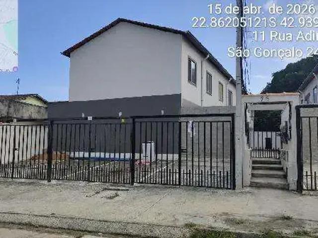 Casa / Sobrado para Venda em São Gonçalo/RJ Santa Isabel 2 Quartos