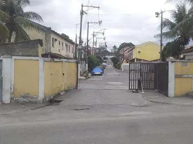 Casa / Sobrado para Venda em São Gonçalo/RJ Santa Luzia 2 Quartos