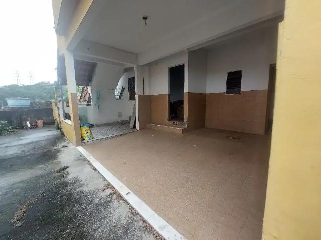 Casa / Sobrado para Venda em São Gonçalo/RJ Sete Pontes 4 Quartos